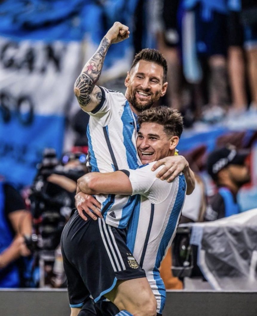 Lionel Messi y Julián Álvarez clasifican a Argentina a la final del ...